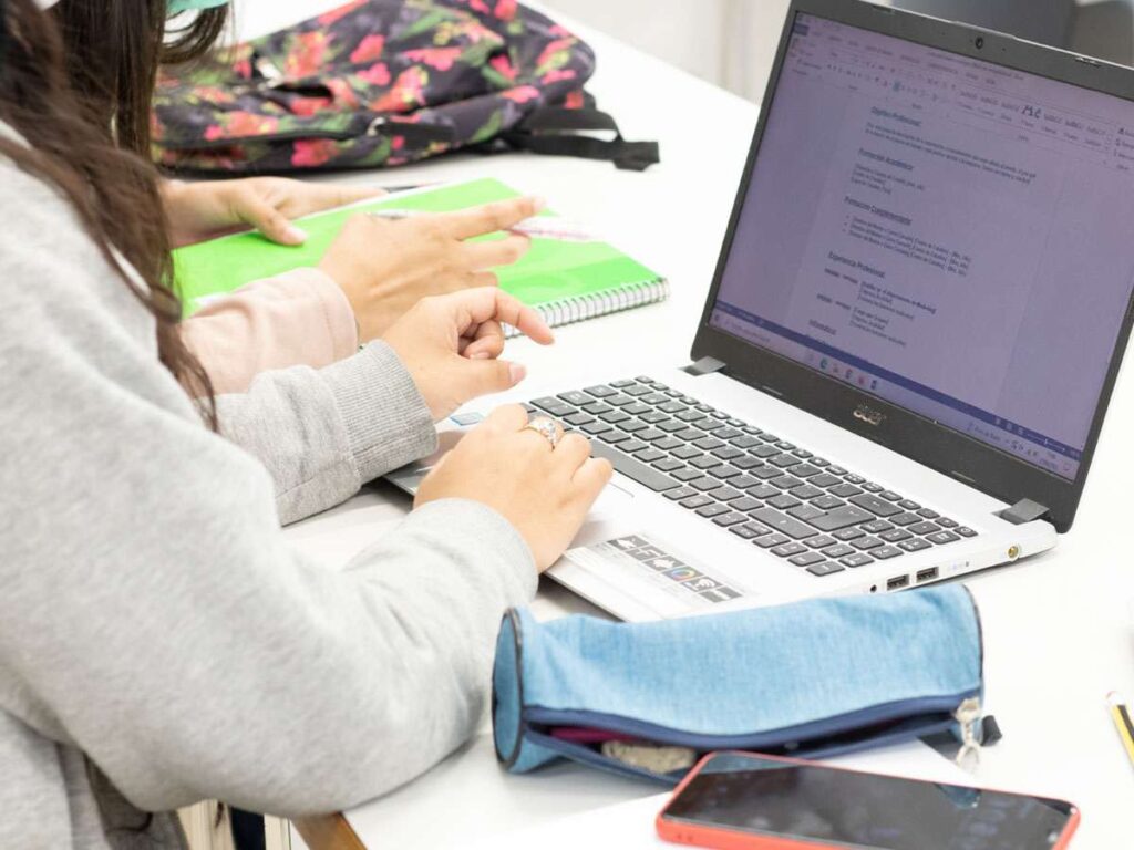 Másteres Oficiales y MBA en Zaragoza en Zaragoza 2025 | CESTE Másteres Oficiales y MBA en Zaragoza en Zaragoza 2025 | CESTE